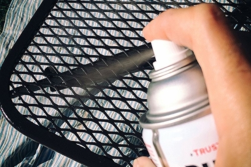Best Reflective Spray Paint - Your Guide to Finding Reflective Paint